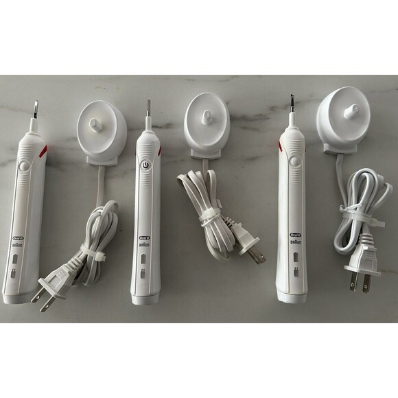 Oral-B | Bath & Body | Oralb Braun Smart 300 Rechargeable Electric ...